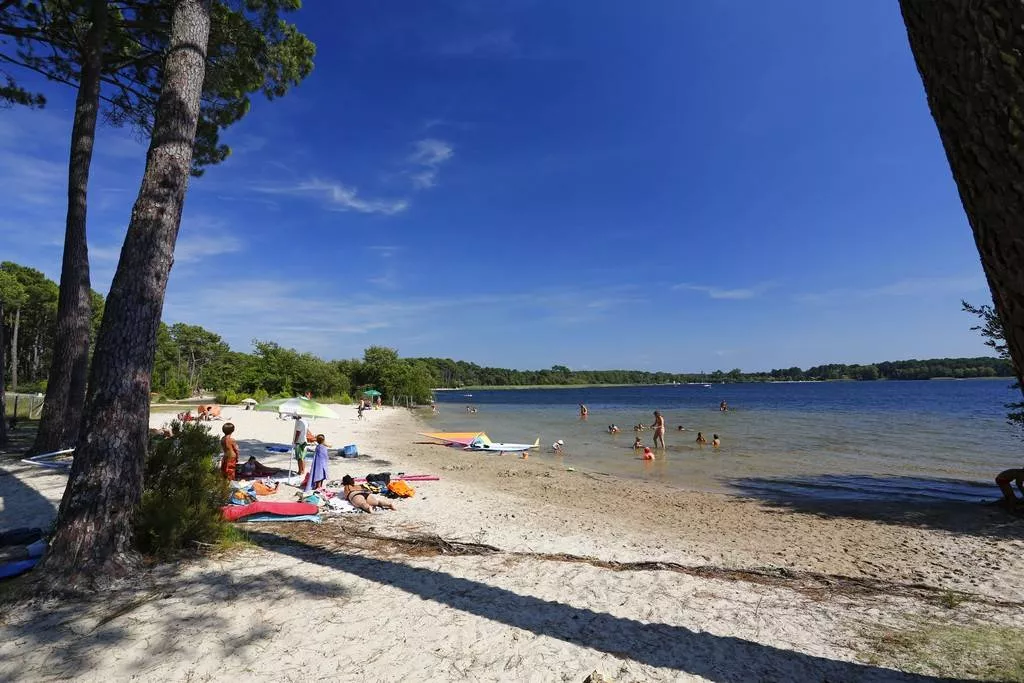 Plage de Caton : activité Sur les lacs à Sanguinet
